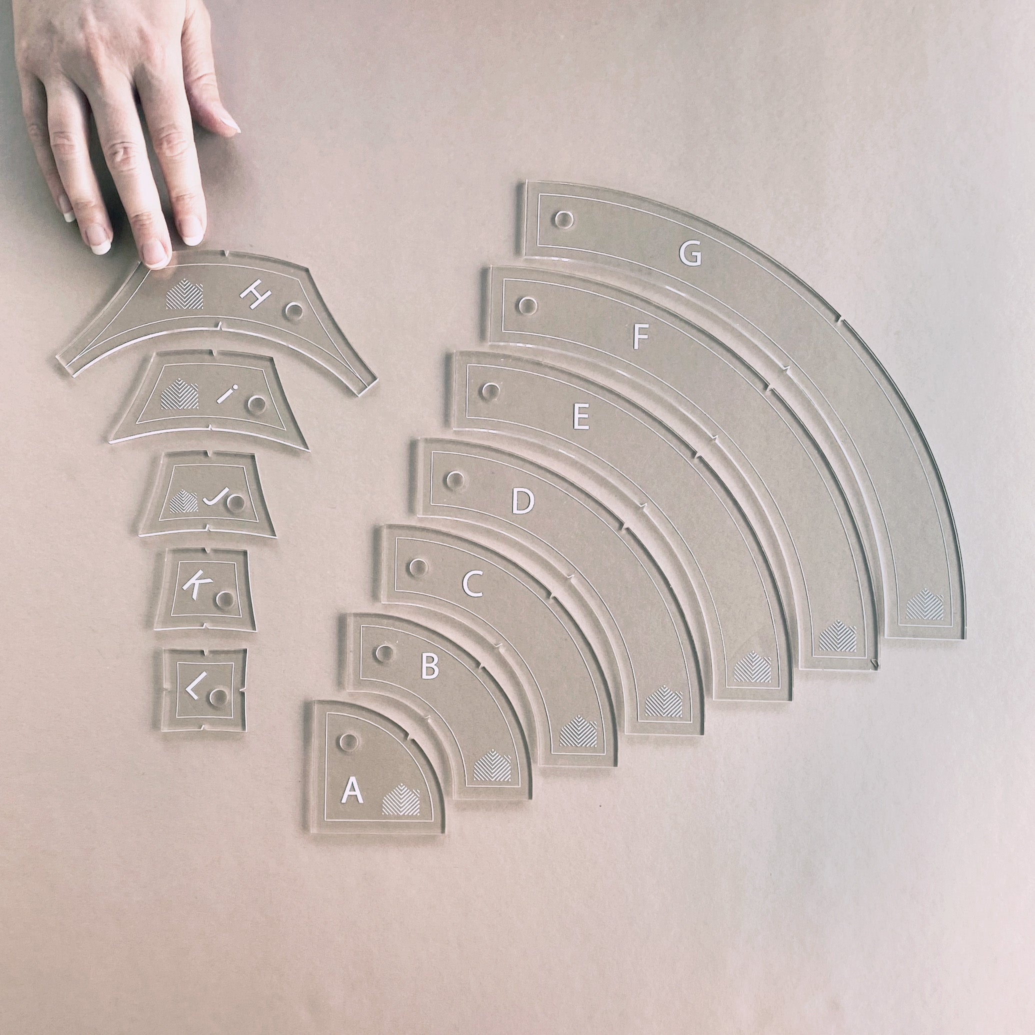 Many Nested Curves Templates by WarmFolk – Cut Once Quilts